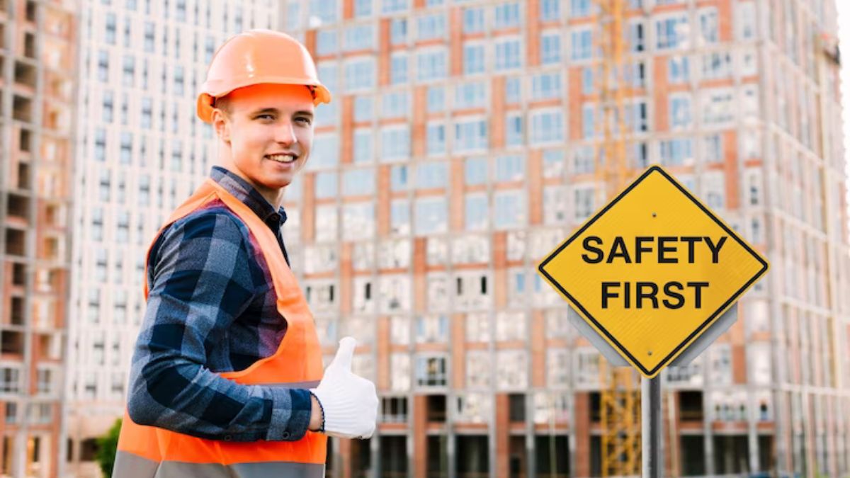 How Are Construction Workers Supposed To Protect Themselves?