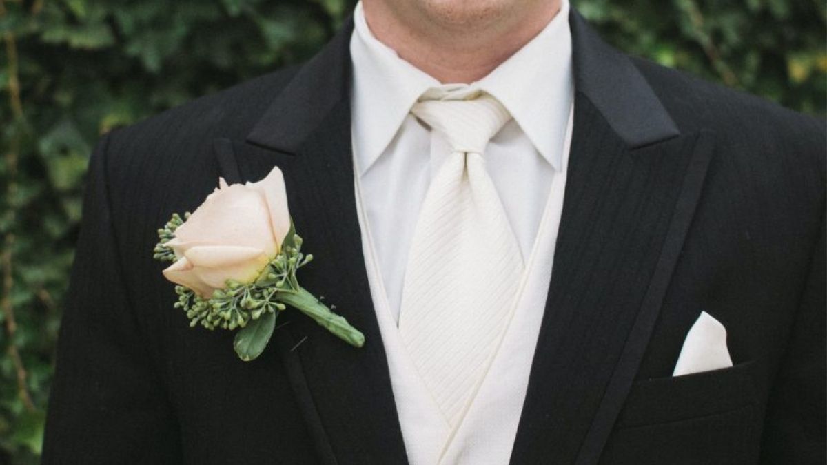 Boutineer: A Stylish Addition to Your Attire - rideable