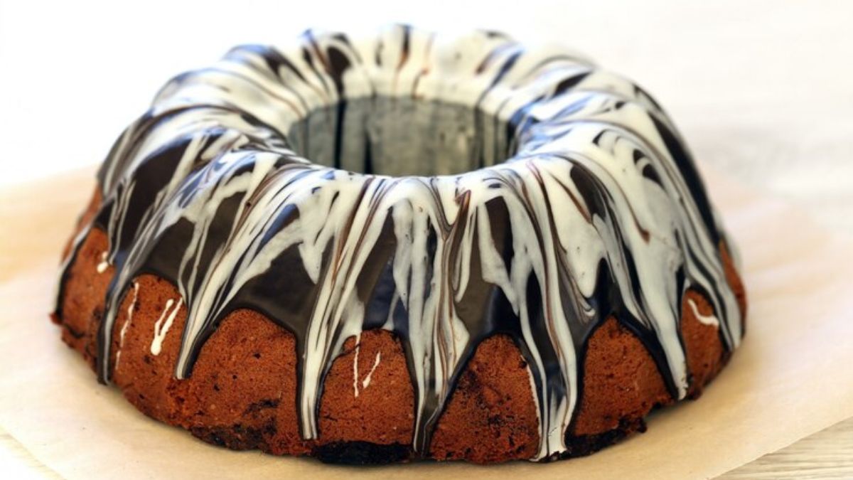 Basketball Cake: A Slam Dunk in Cake Decorating