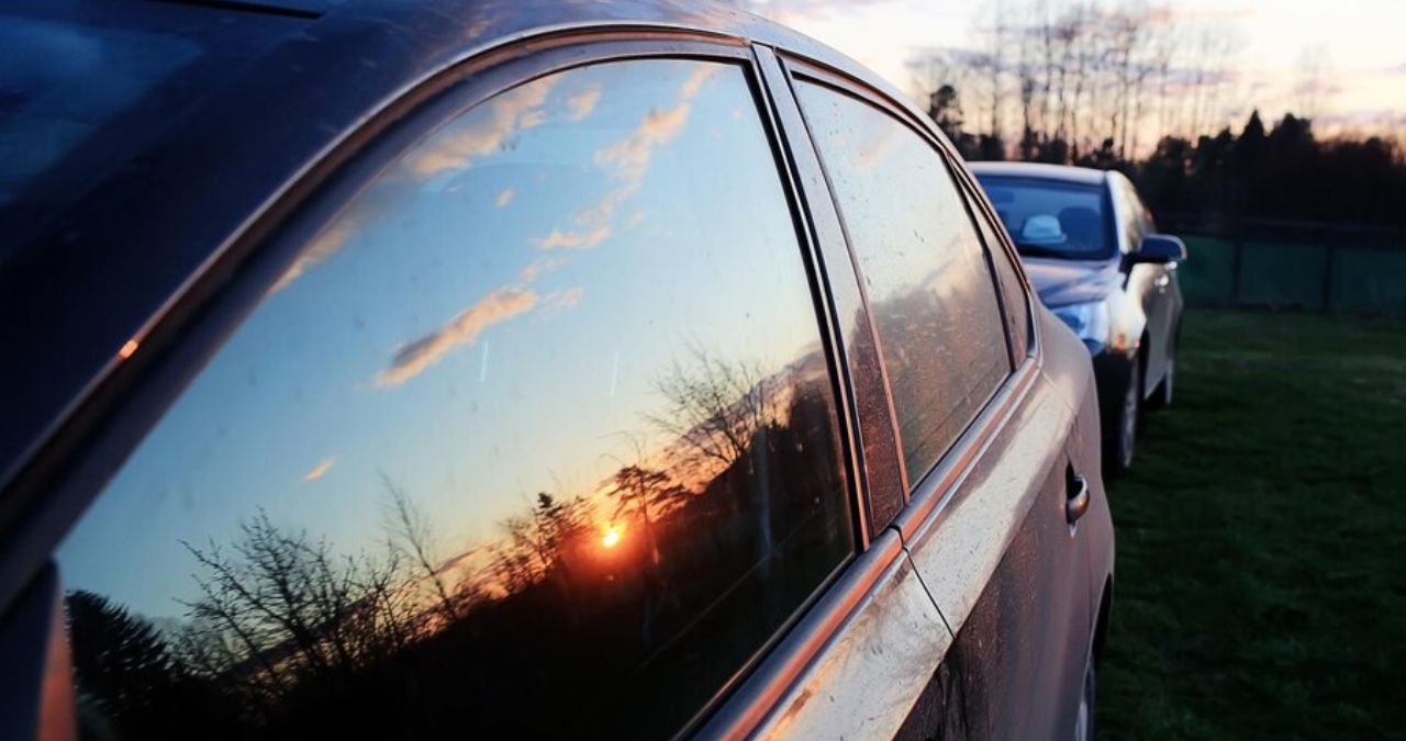 Is 205 Tinted Window Darker or 355? Comprehensive Comparison